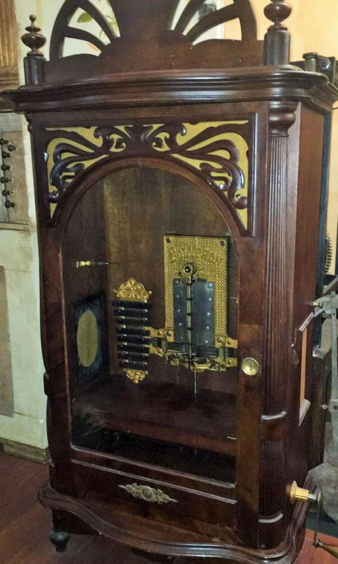 Polyphon Upright Disc Music Box