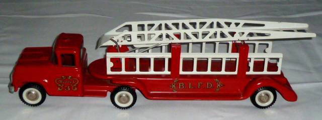 Vintage Buddy "l" Extension Ladder Fire Truck No.3