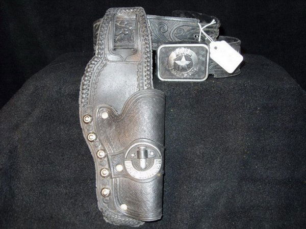 433: 1978 LONE RANGER BELT AND HOLSTER - Sep 06, 2008 | Livingston's ...