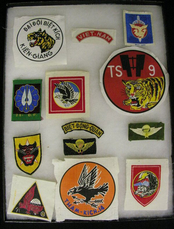 541: VIETNAM ARVN SHOULDER INSIGNIA PATCHES