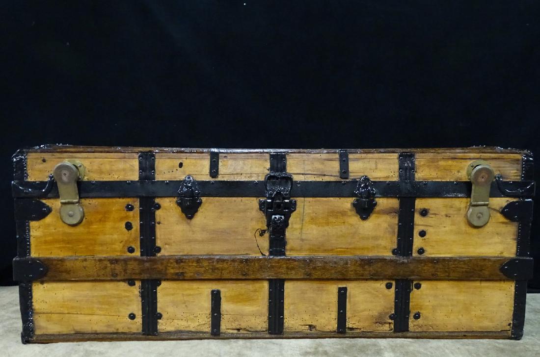 VINTAGE WOOD (RIFLE?) TRUNK - Jan 01, 2019 | THOS. CORNELL GALLERIES ...