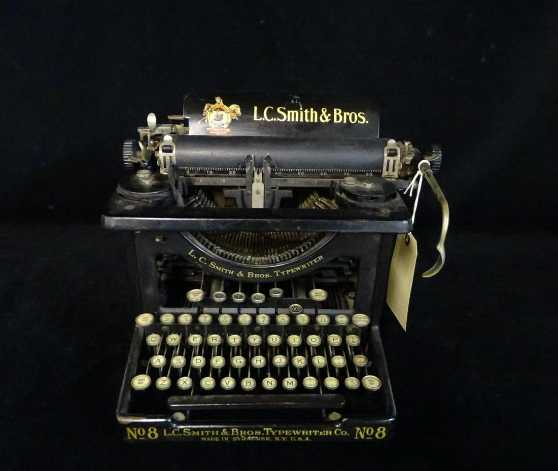 L.c. Smith & Bros. Vintage Typewriter