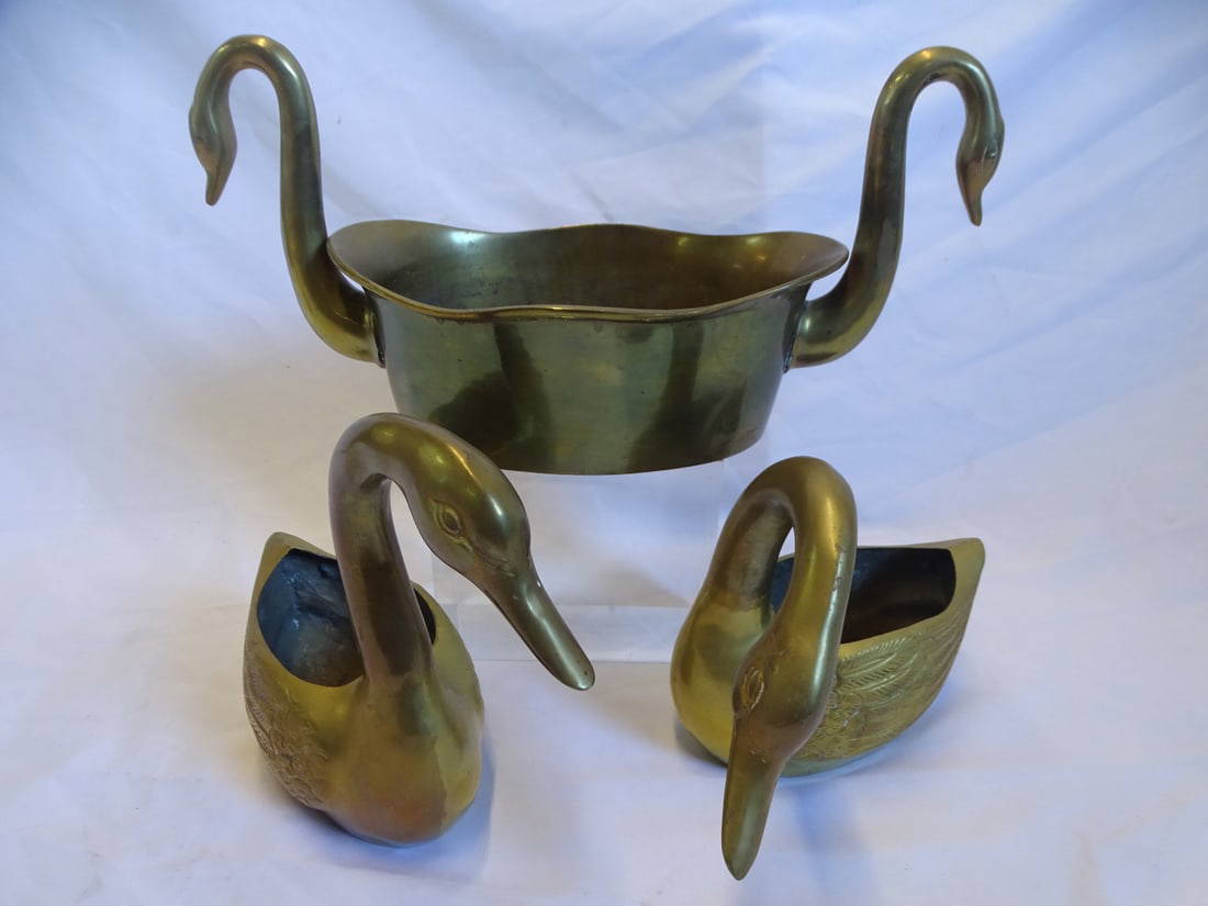Living Estate Of Joseph Rodano: Pair Of Brass Swans 10 X 12 And Double ...