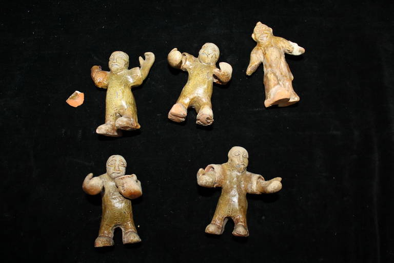 Rare Chinese Clay Human Figures (hongshang?) Largest 3.25" Tall