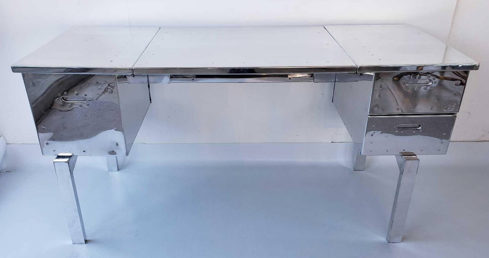 Vintage Aluminum Military Folding Campaign Desk Nurse Field Desk 29.75 ...