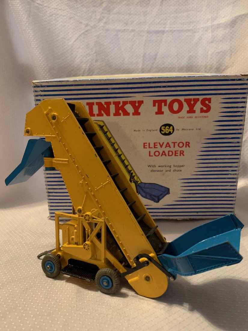 Dinky Toys 564 Elevator Loader - May 01, 2019 | Huckleberry Trading in ME