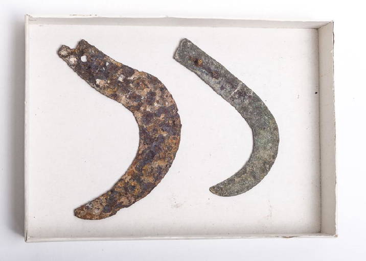 Lot Of 2 Ancient Roman Bronze/iron Sickle C.100 Bc