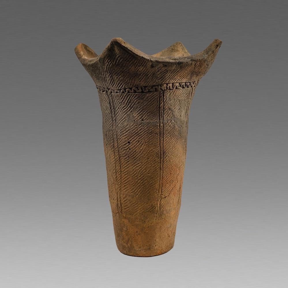 Ancient neolithic Japanese Jomon Vessel ca. 3000-1000 B - Dec 06, 2020 ...