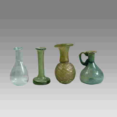Lot Of 4 Ancient Roman Glass Bottles C.2nd-3rd Century Ad. Auction
