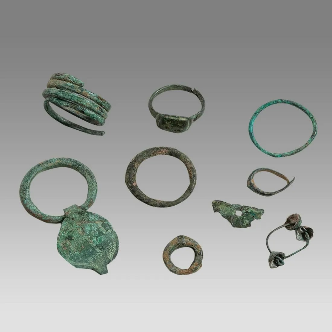 Lot Of 8 Ancient Roman Bronze Rings, Misc C.1st-2ndcentury Ad. Auction