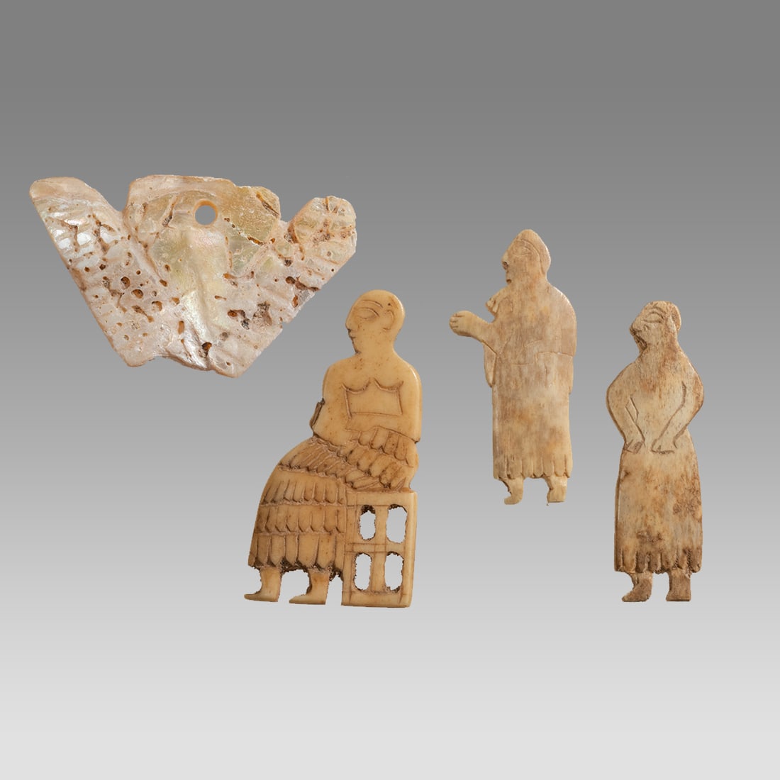 Lot Of 4 Ancient Sumerian Bone And Shell Figures Amulets C.3000 Bc. Auction