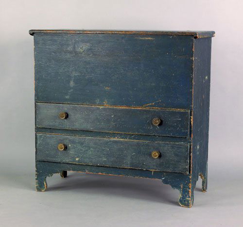 343: New England painted pine mule chest, late 18th c - Jan 16, 2010 ...