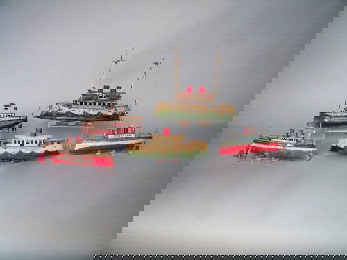 Three Tin Wind Up Boats, Together With Two Tin Hi