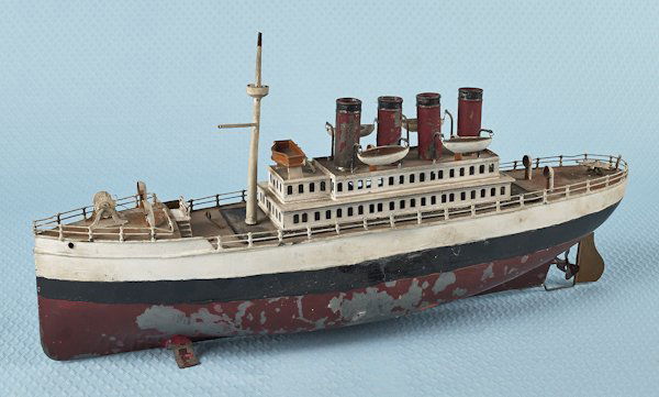 Painted tin clockwork boat, 22'' l. - Sep 07, 2013 | Pook & Pook, Inc ...