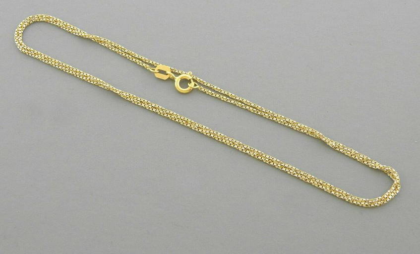 14K YELLOW GOLD WHITE PAVE TWISTED BOX CHAIN NECKLACE (#0509) on Jan 08 ...