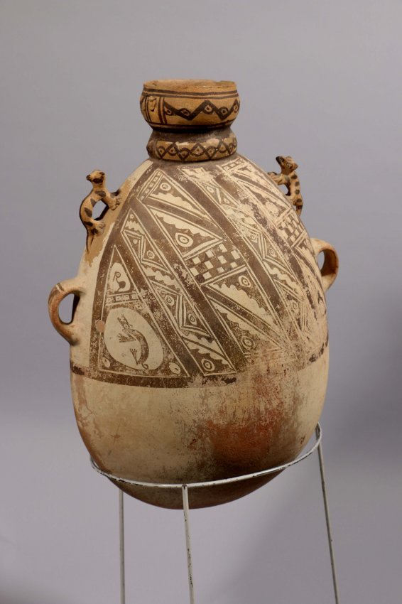 Pre-Columbian Large Chancay Urn Peru 1000 - 1250 A.D.