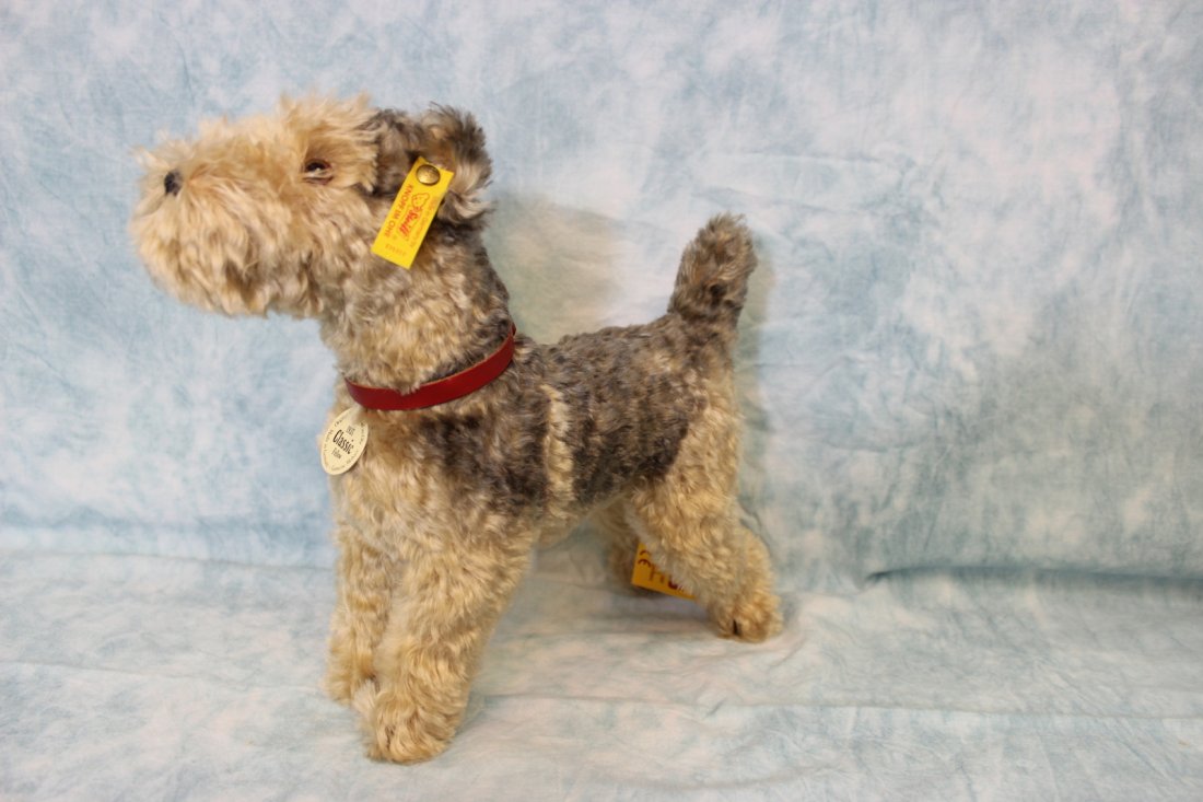 Steiff 035012 Classic 1935 Fellow Terrier Dog