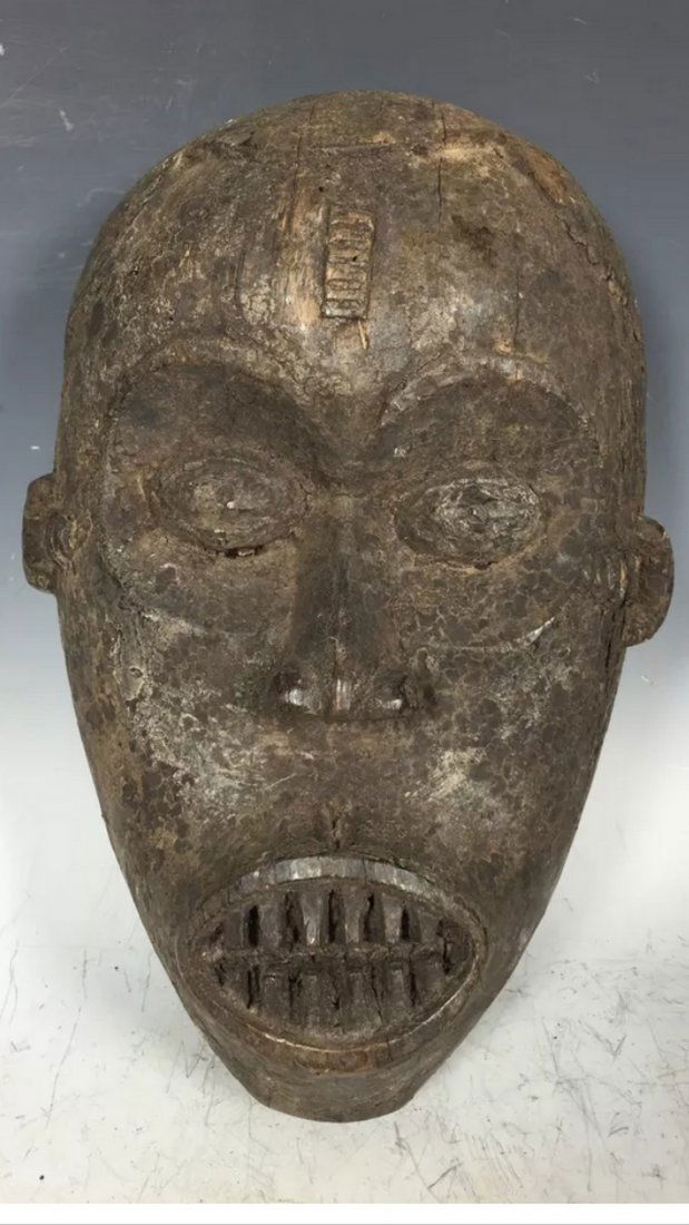 CHOKWE MASK - May 21, 2016 | Last Chance in NY