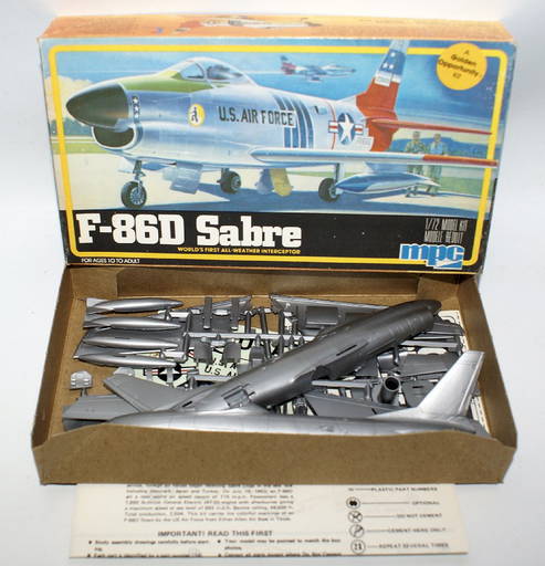 Vintage Mpc 1:72 Scale Usaf F 86d Sabre Weather