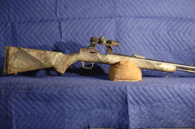 Thompson Center Black Diamond Rifle