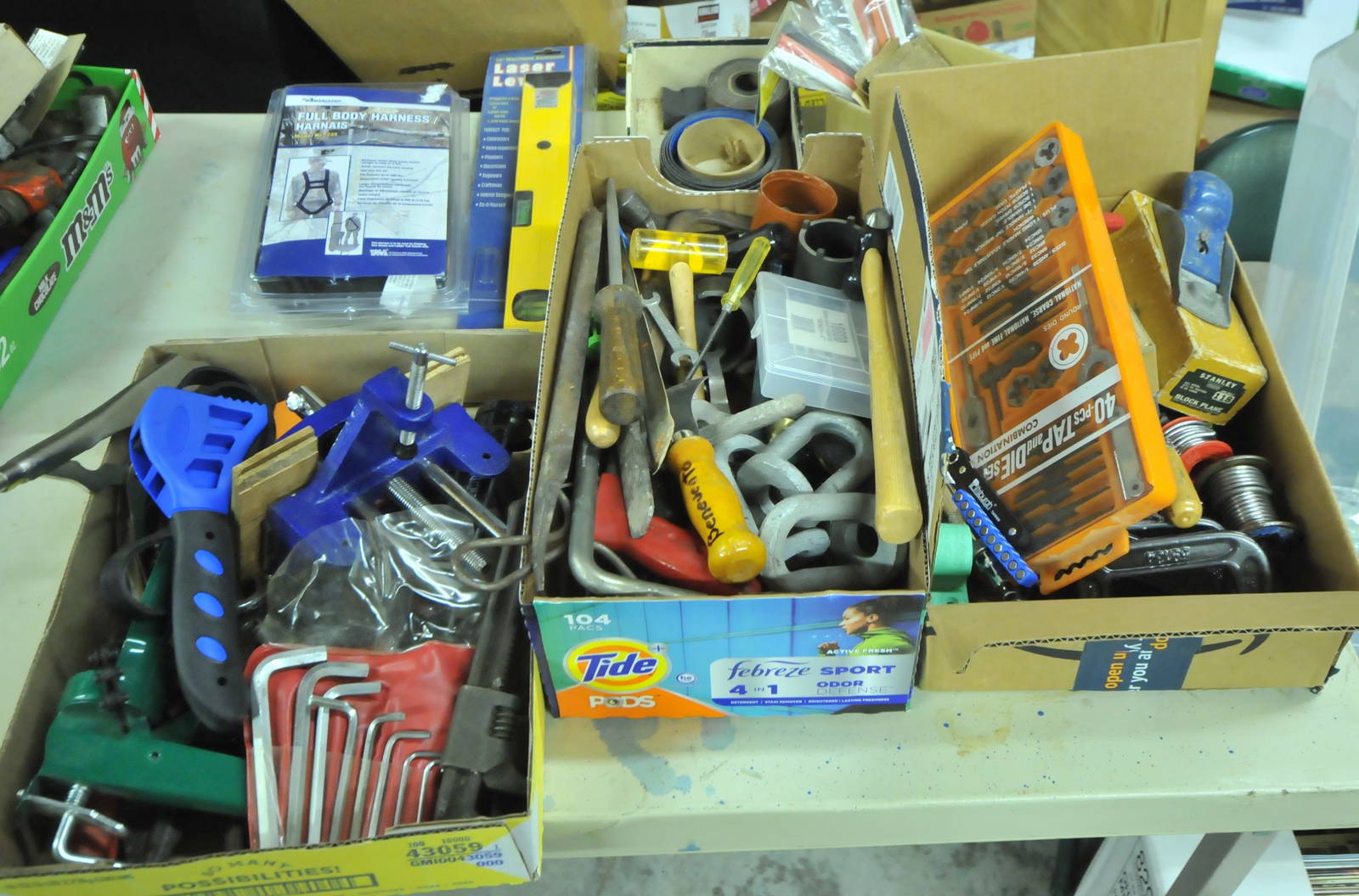 Assorted Lot Of Tools Auction