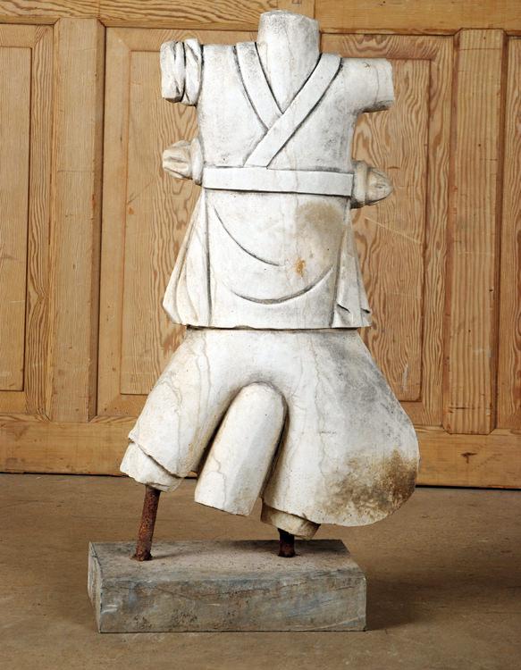 CARVED MARBLE FEMALE TORSO GARDEN STATUE - Jun 16, 2020 | Kamelot ...