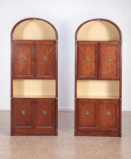 PAIR ARCHED TOP BOOKCASES BY HENREDON - Jan 18, 2022 | Kamelot Auctions ...
