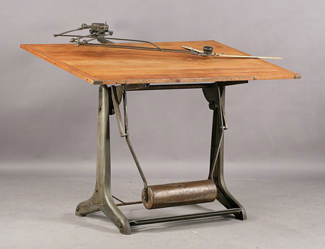 573: VINTAGE MECHANICAL DRAFTING TABLE UTO-SUPER