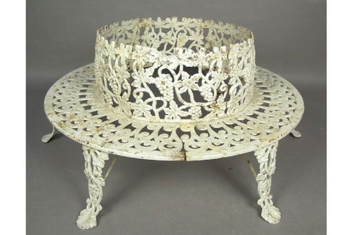 50161099: UNUSUAL CAST IRON TREE SURROUND IN THE FORM O - Apr 22, 2006 ...