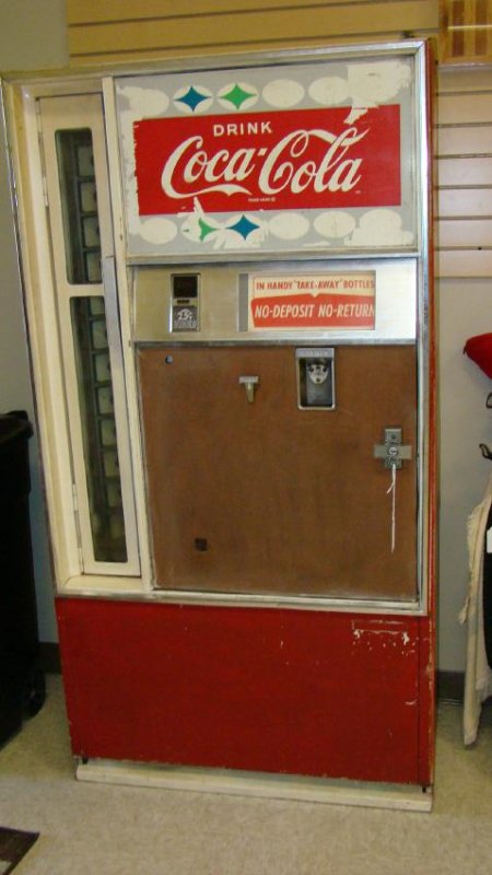 Vintage Glass Bottle Coke Machine From Early 1960'