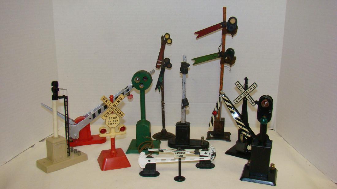 Lionel & American Flyer Train Crossing Signals