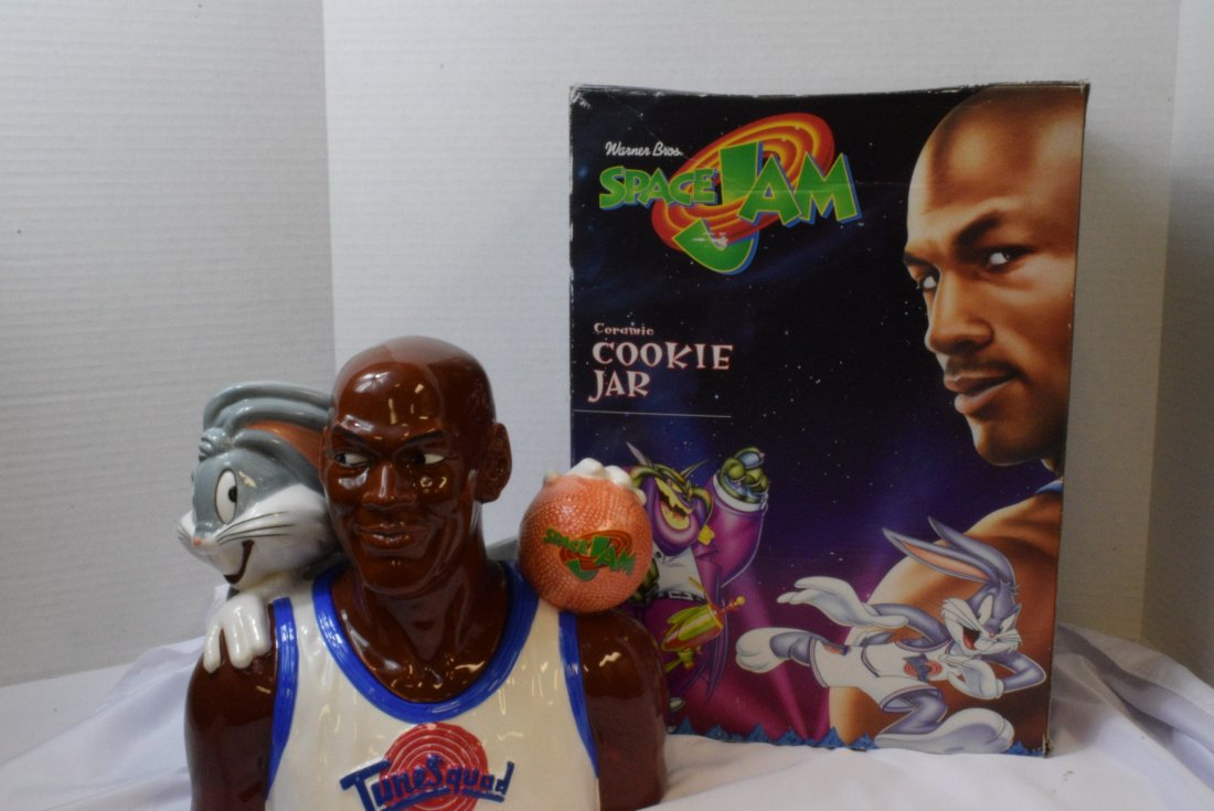 Warner Bros Michael Jordan Space Jam Cookie Jar