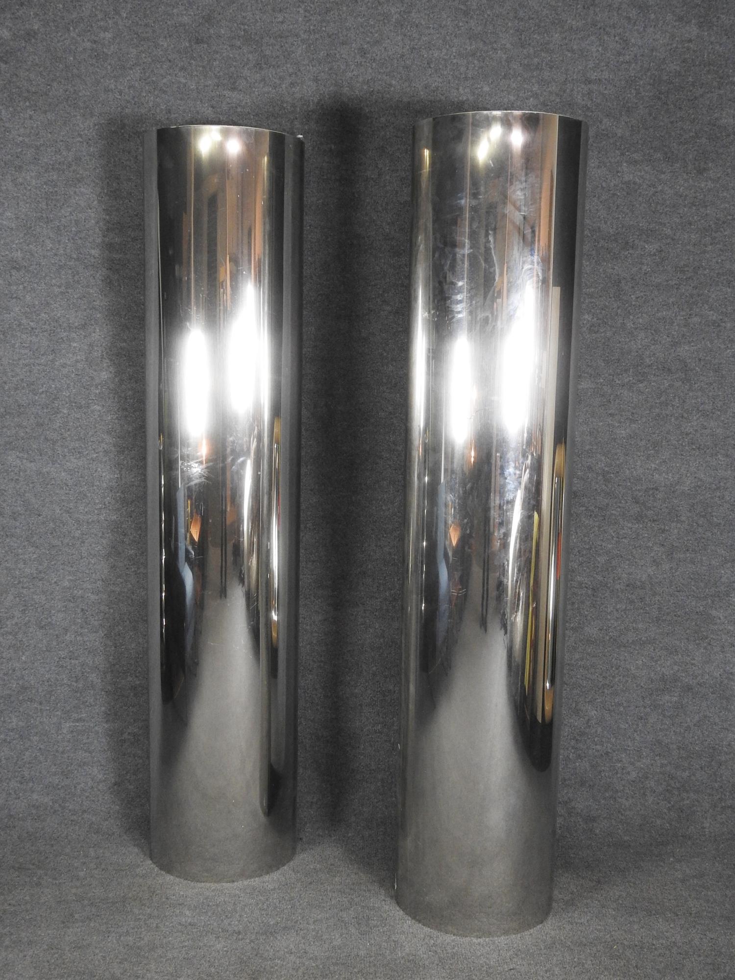 PAIR CHROME ARCHITECTURAL HALF COLUMNS - Apr 15, 2020 | SS Auction, Inc ...