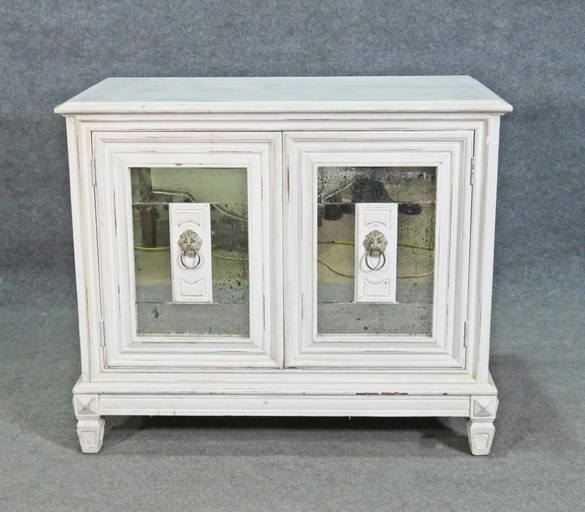 Swedish Style 2 Door Server