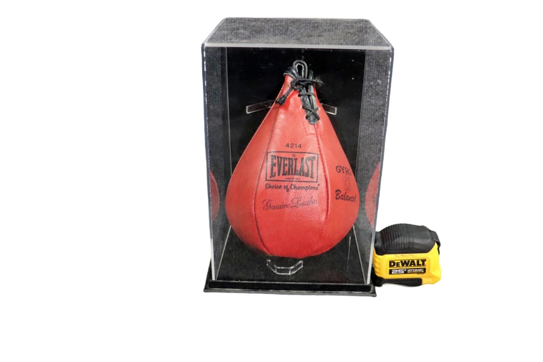 Signed Muhammad Ali Everlast Gyro Balanced Speed Punching Bag Auction