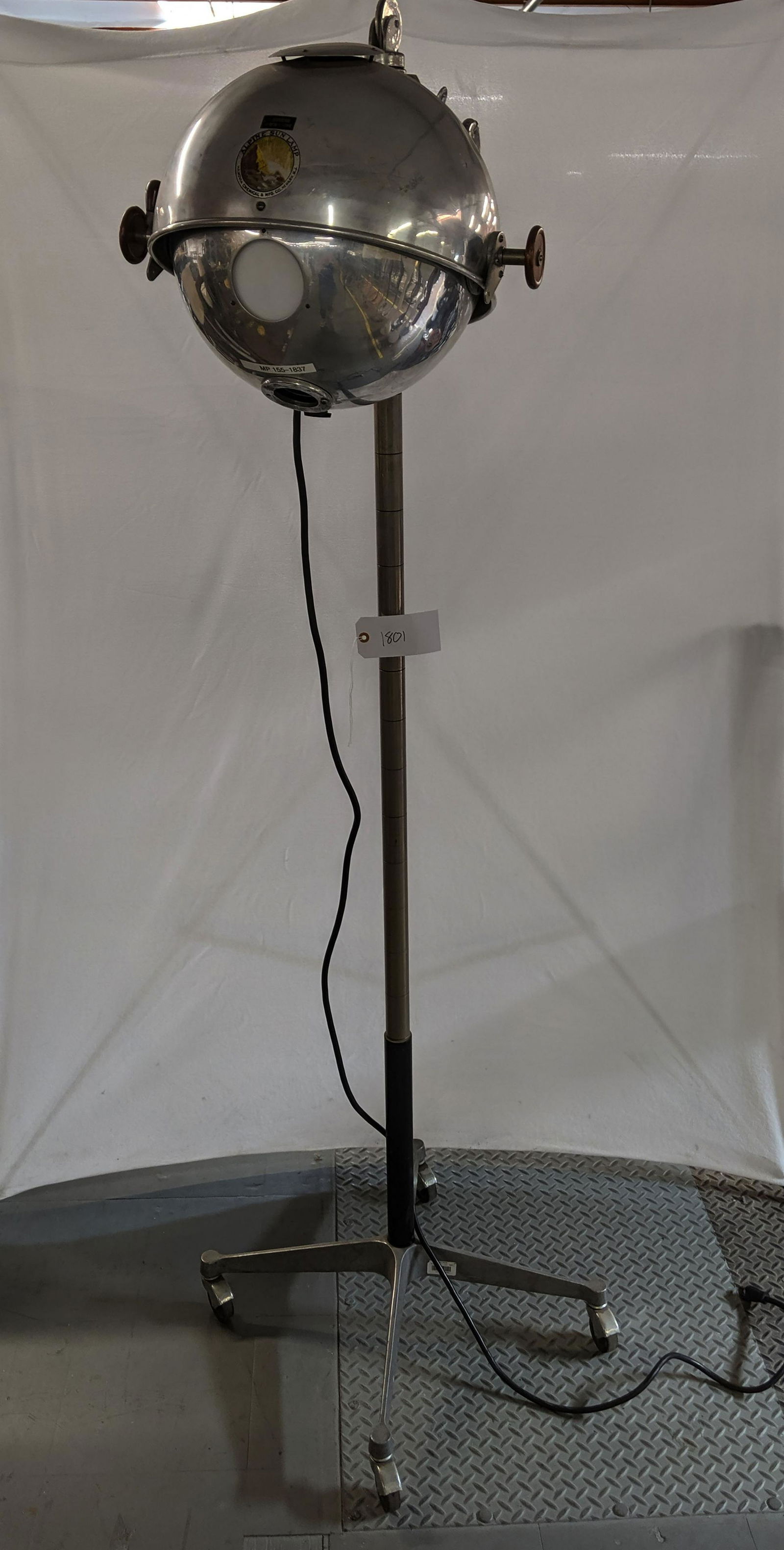 Alpine Sun Lamp - Oct 27, 2019 | BILLINGS in CA