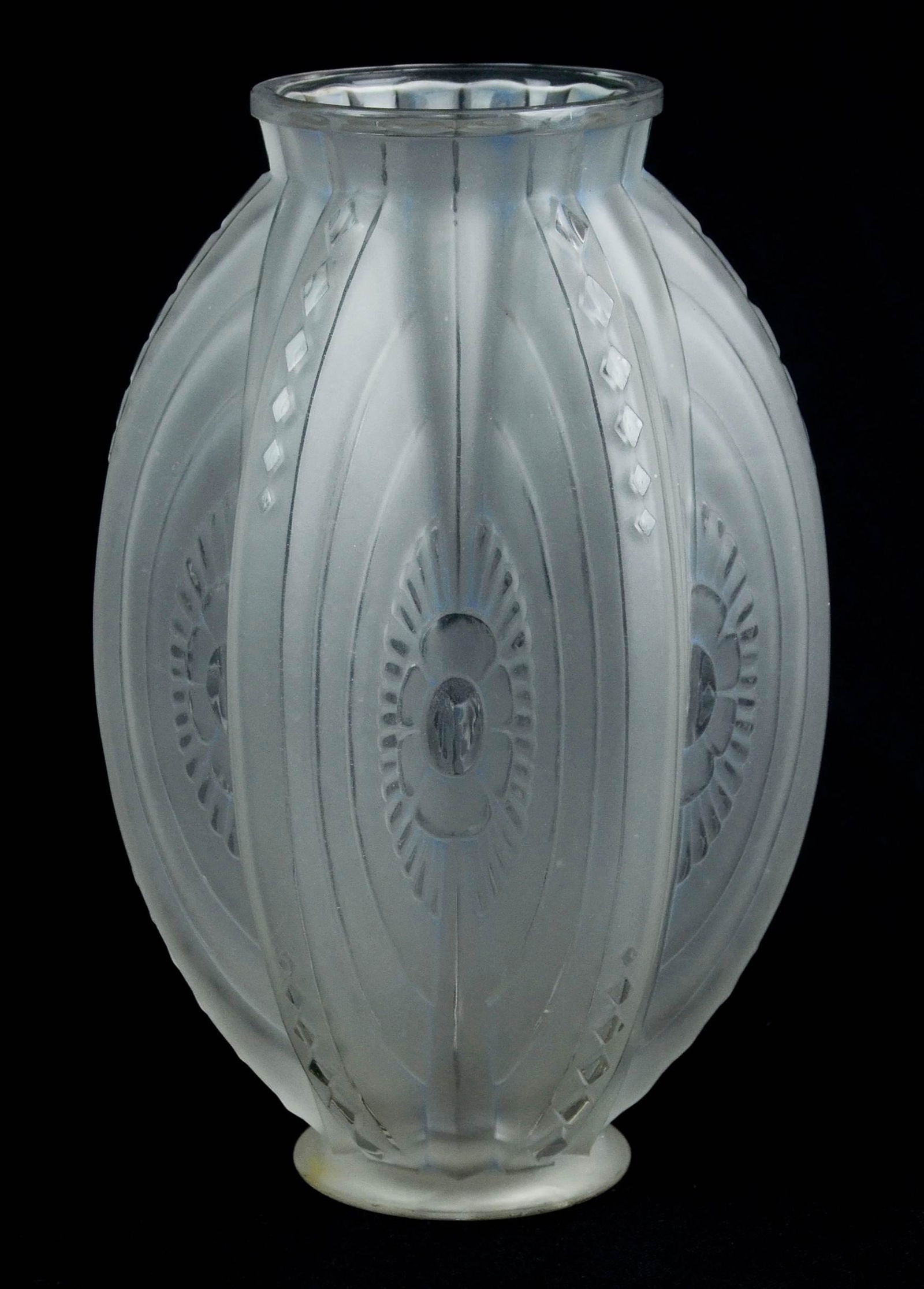 Frosted Art Deco Glass Vase Signed Labino - Feb 18, 2020 | William ...