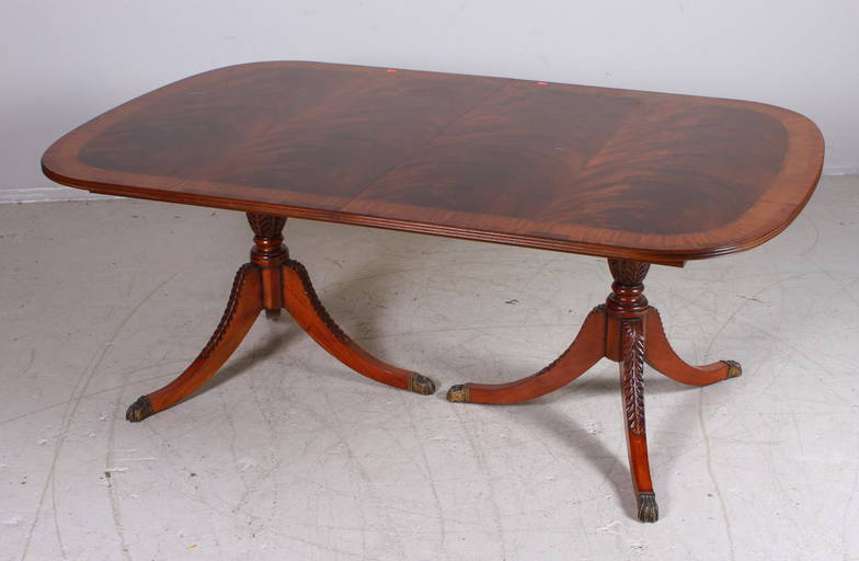 Drexel Heritage Mahogany Dining Table