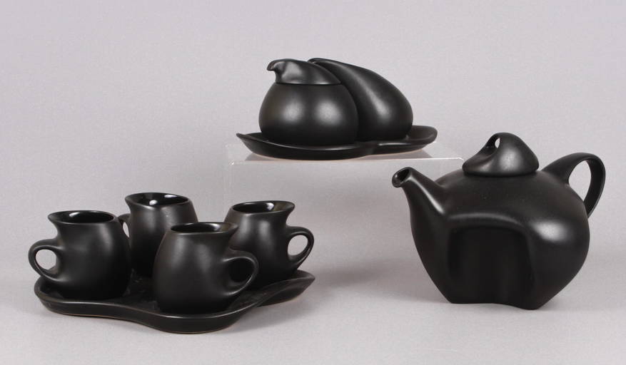 Modernist Peter Saenger Nesting Tea Set