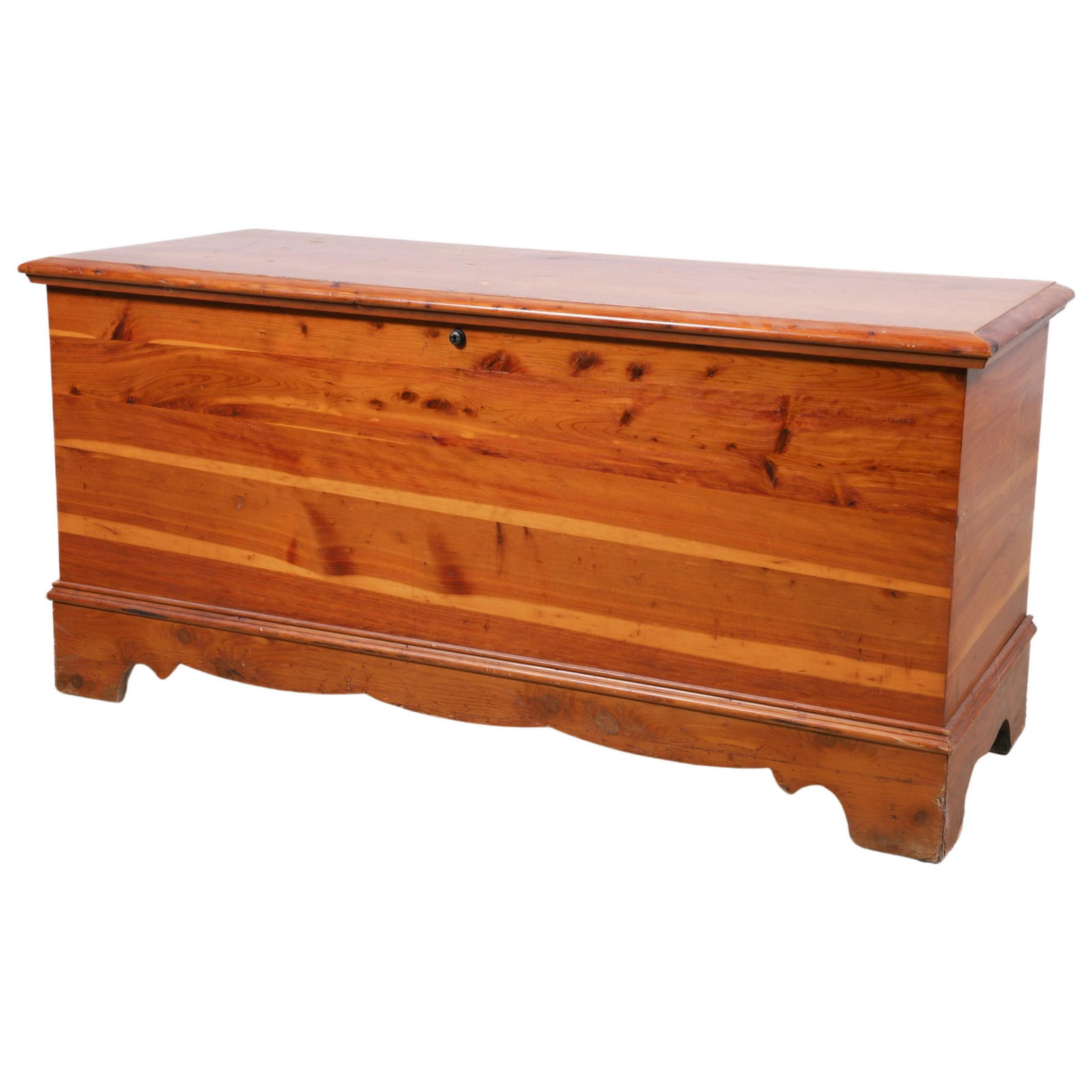 Lane Pine Cedar Chest