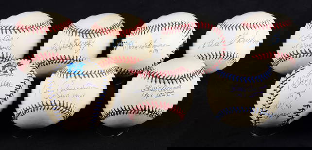 (7) Signed 1961 Ny Yankees Baseballs