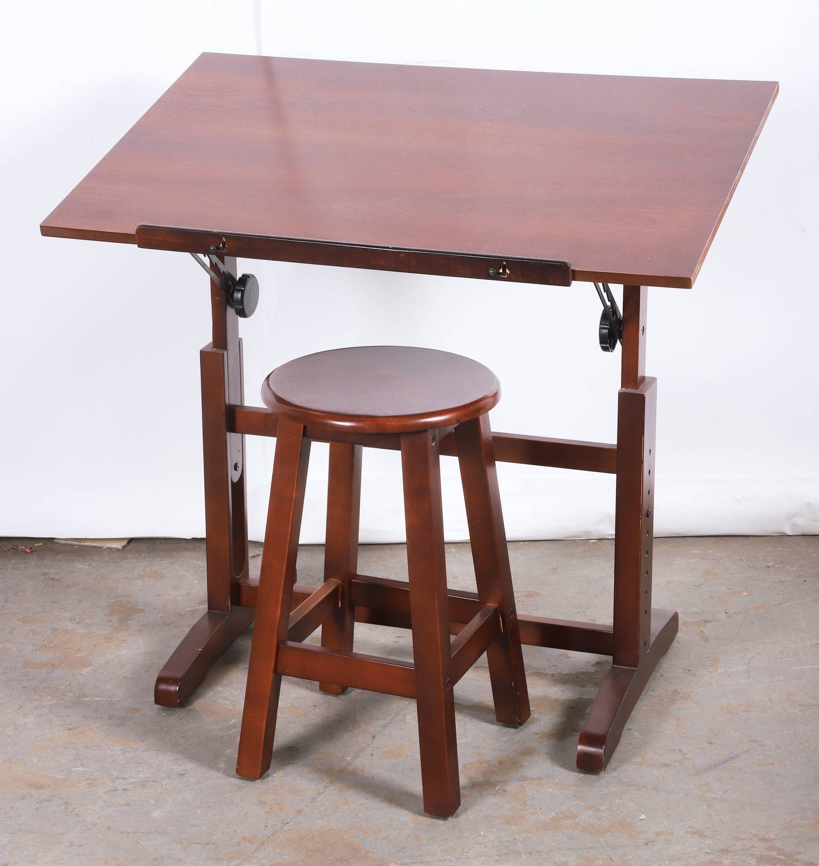 Contemporary Work & Drafting Tables for Sale at Auction