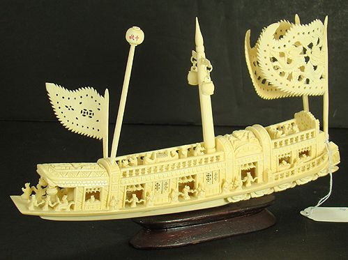 121: ANTIQUE CARVED IVORY BOAT