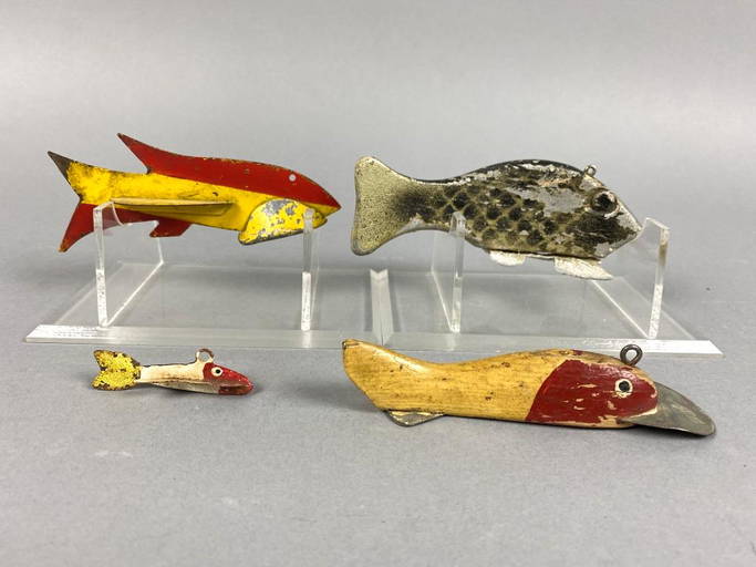 4 Fish Spearing Decoys, 1 Rare Randall Crappie, Curved