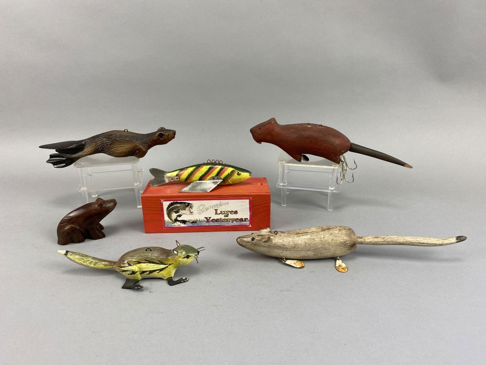 6 Fish Spearing Decoys