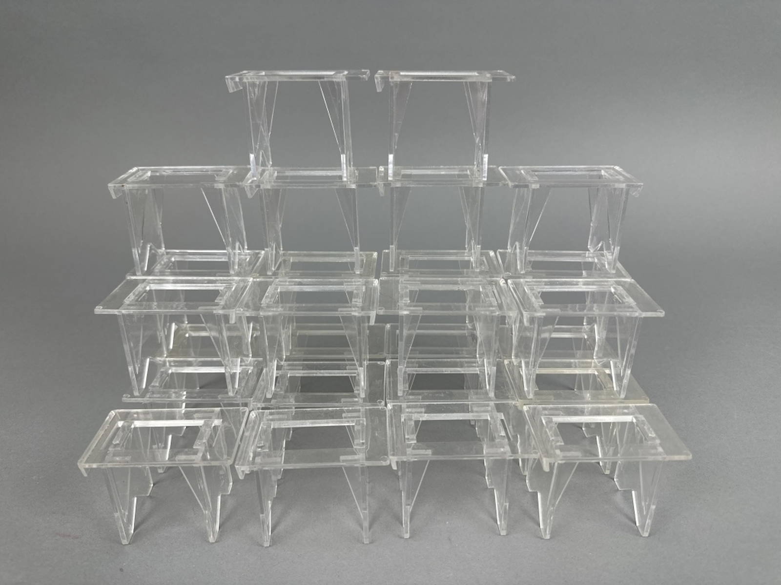 24 Plastic Fish Decoy Stands Auction