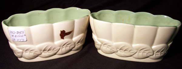 Red Wing Pr. Of Planters With Leaf Motif