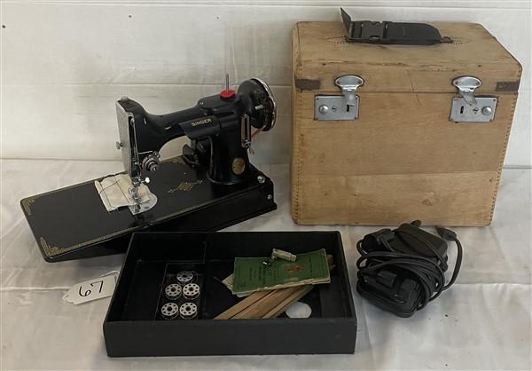 Vintage Portable Singer Sewing Machine Model# 3â€“110 Auction
