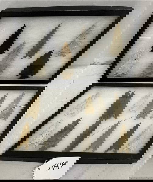 Two Cases Of Arrowheads Auction