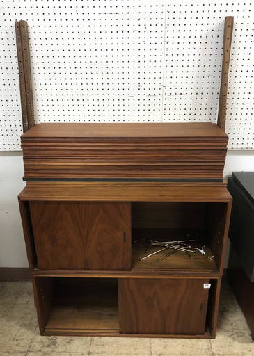 Mid Century Modern Walnut Shelf Unit Kit. 2 Slidi